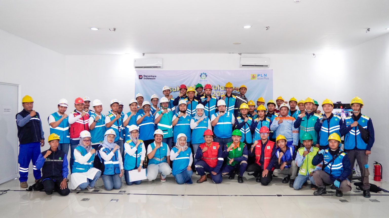 PLN Icon Plus Jatim Tegaskan Komitmen Keselamatan Kerja dalam Apel ...